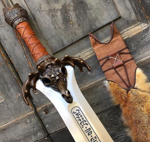 Damascus Steel Swords: Iconic Blades Inspired by Legendary Movies and ...